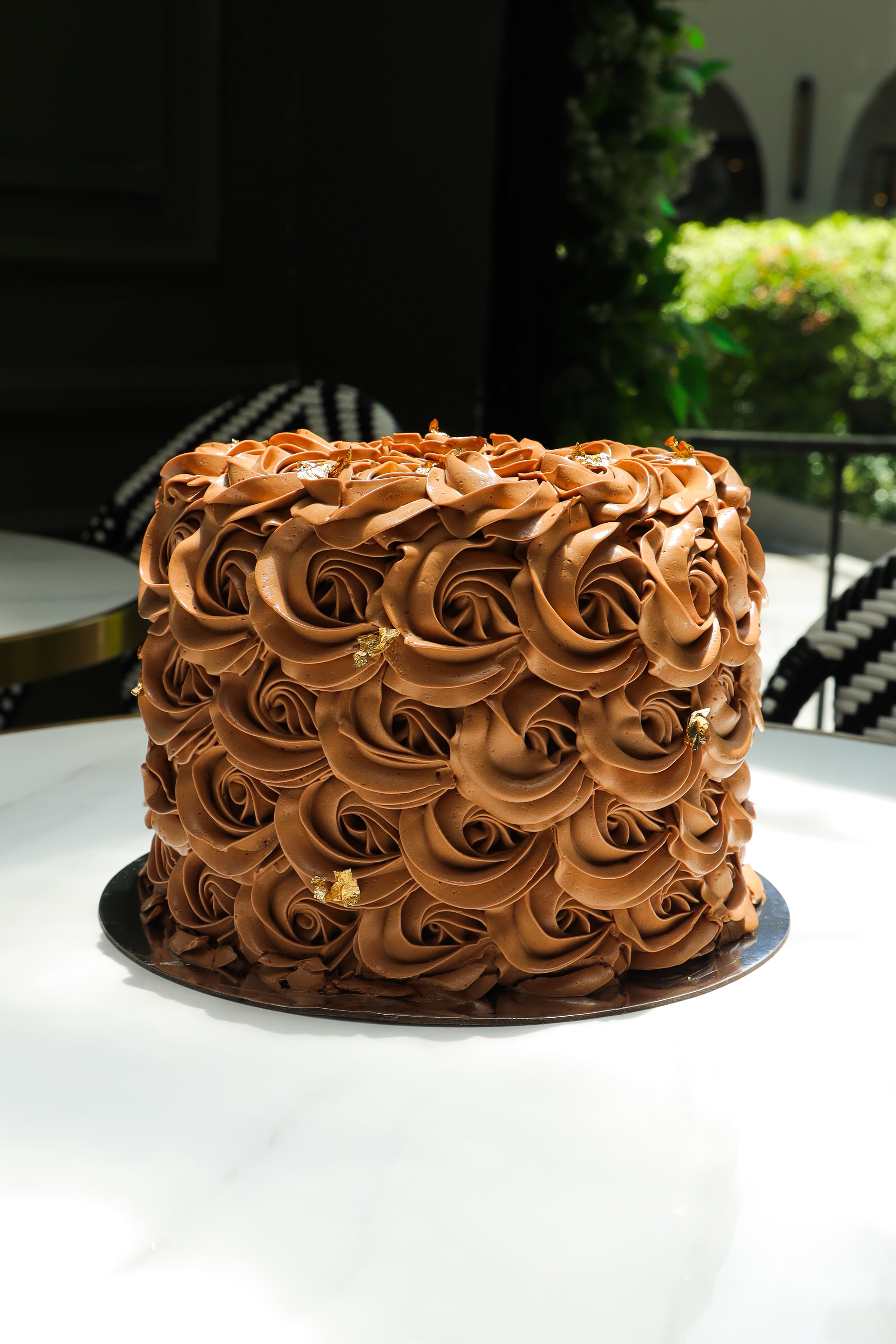 Caramel Rosette Cake Aperitif